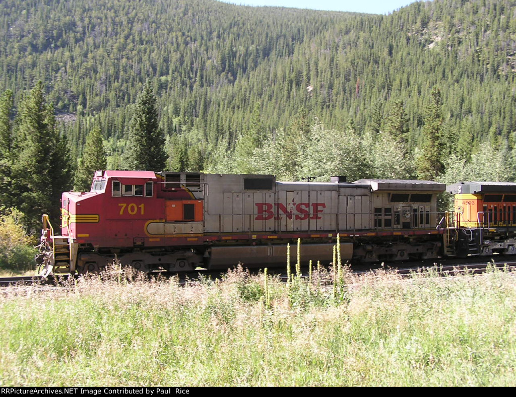 BNSF 701